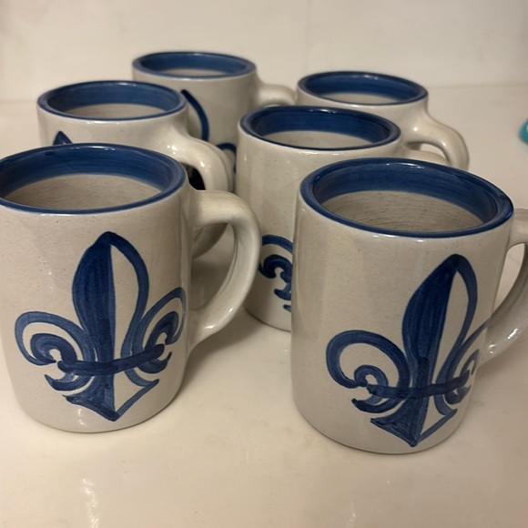 M.A. Hadley Pottery | Kitchen | 6 Ma Hadley Stoneware Mugs Fleur De Lis ...